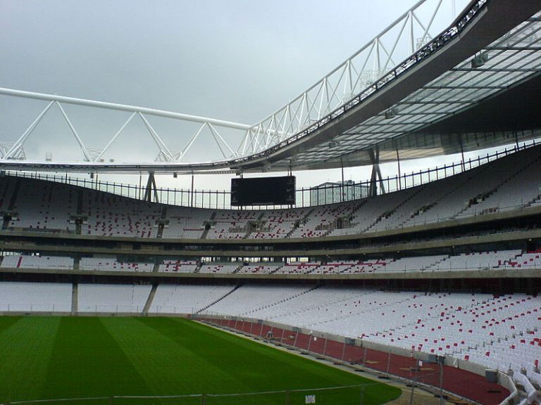 Estádio do Arsenal - Emirates Stadium | ESTADIOS.NET